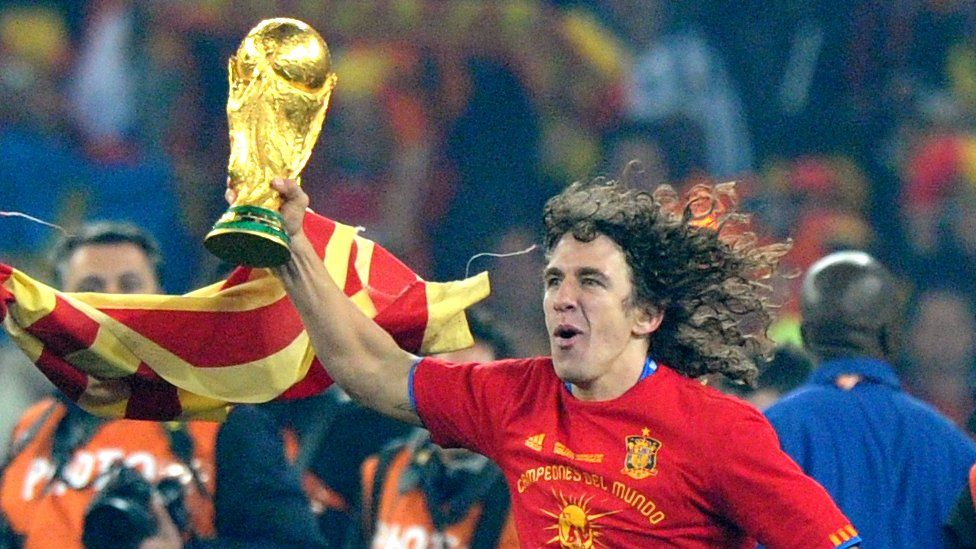 Carles Puyol Biography - Sportslibro.com